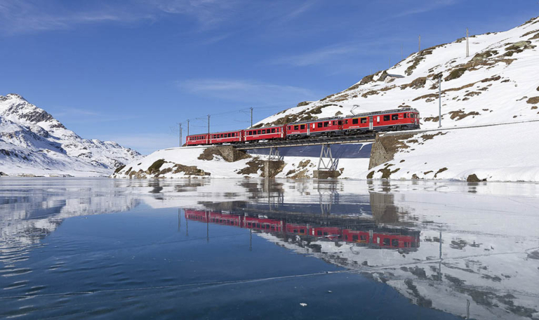 Switzerland in Winter: route by train - Voyage10.com